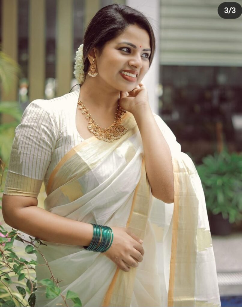 Ammu temple saree HCS-899 – READY TO DISPATCH – Saanshi Handloom