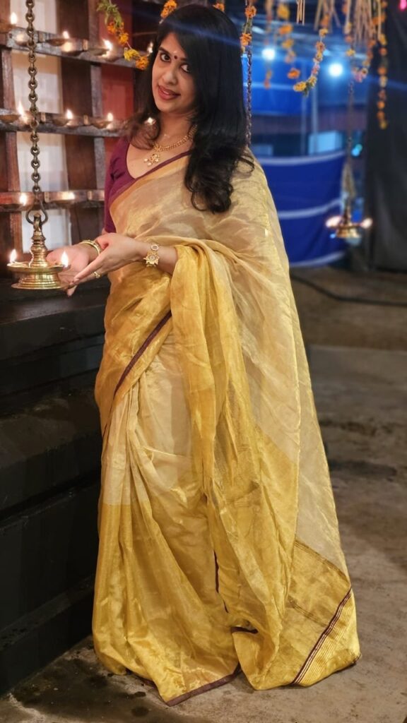 PRAJULA – HALF AND HALF – Saanshi Handloom